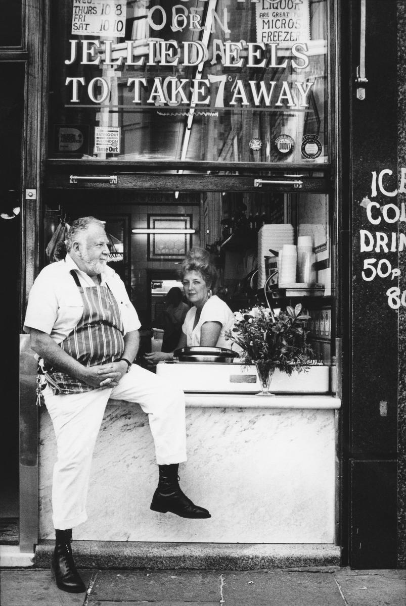 Fred and Brenda Cooke outside F. Cooke's eel and pie shop, Dalston ...