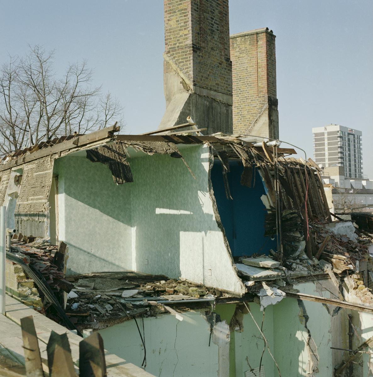 Longbow House in Hoxton, during demolition | London Museum