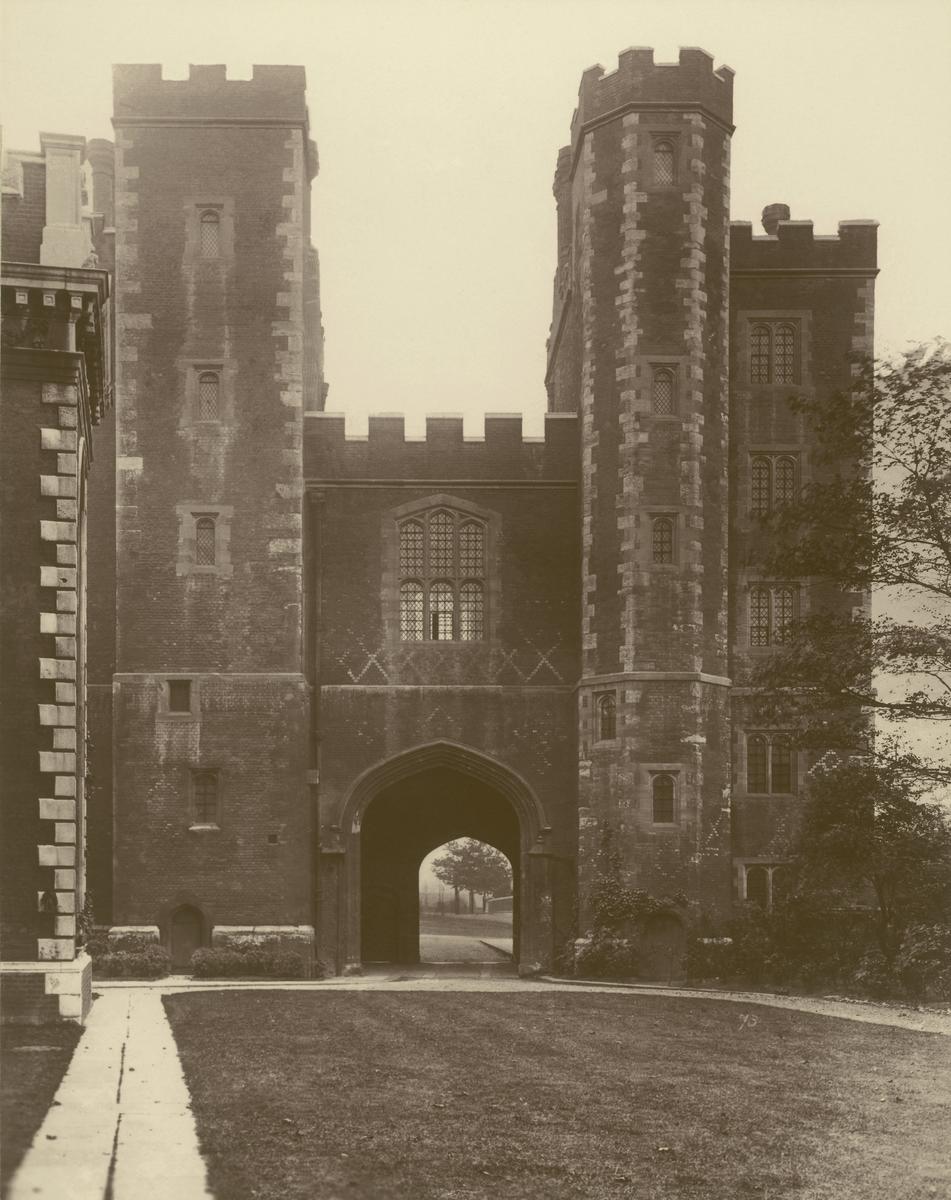 Lambeth Palace - Gate House | London Museum