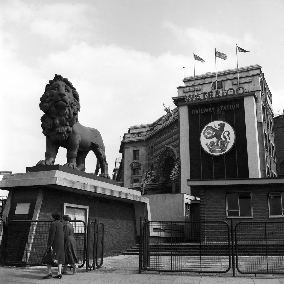 Outside Waterloo Railway Station | London Museum