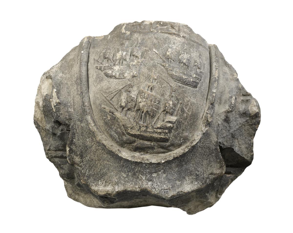 Keystone, coat of arms | London Museum