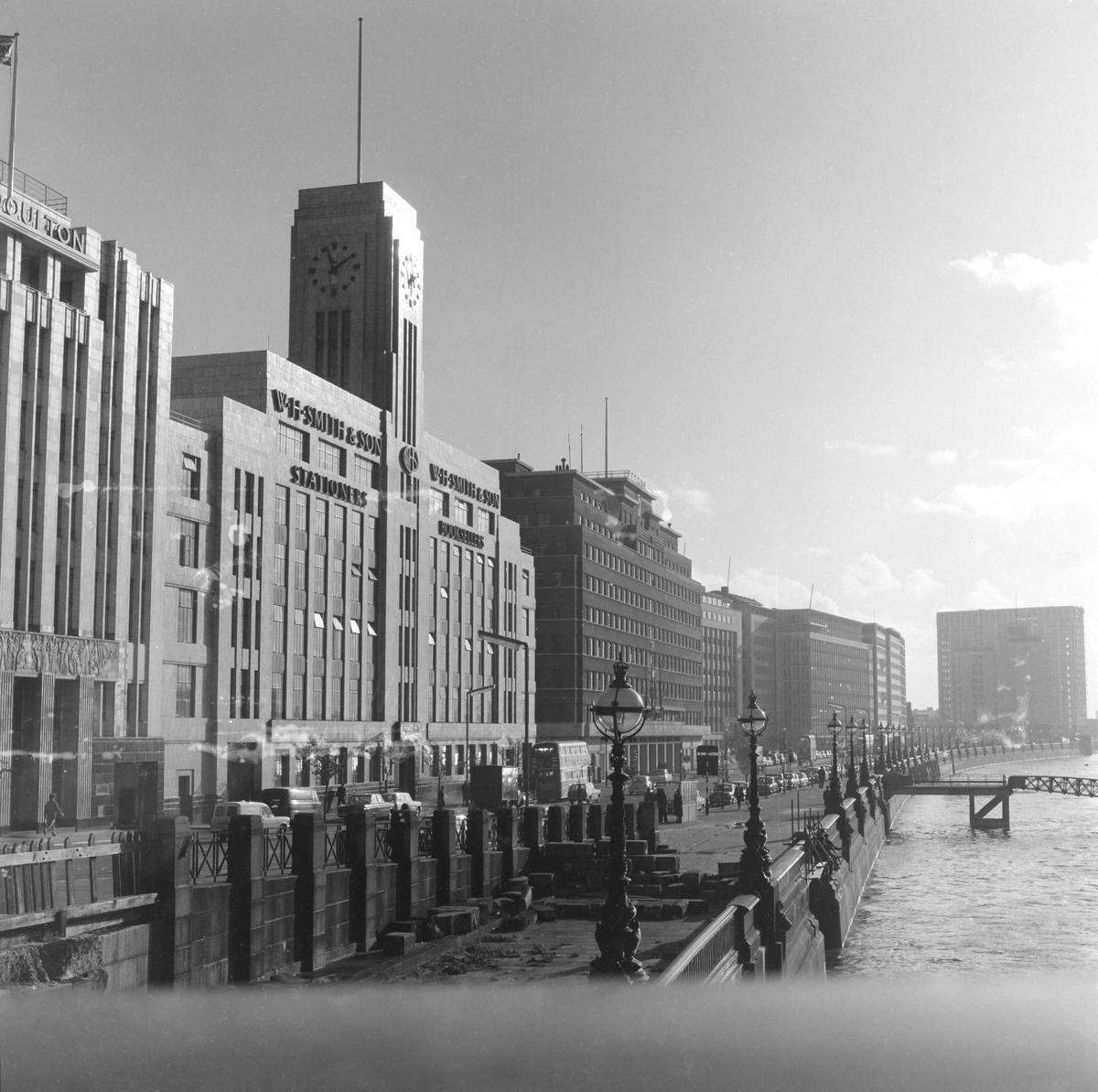 WH Smith Building | London Museum