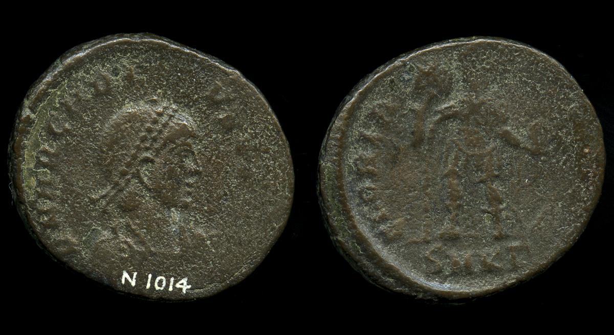 Coin, nummus AE2 | London Museum