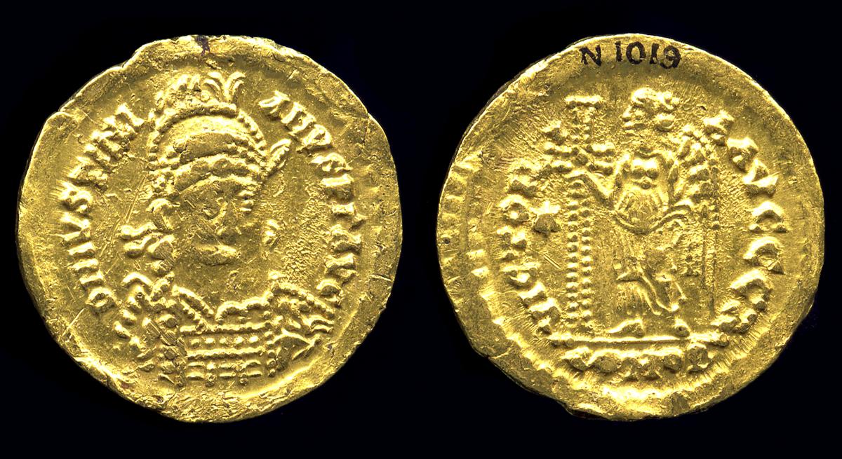Coin, solidus | London Museum