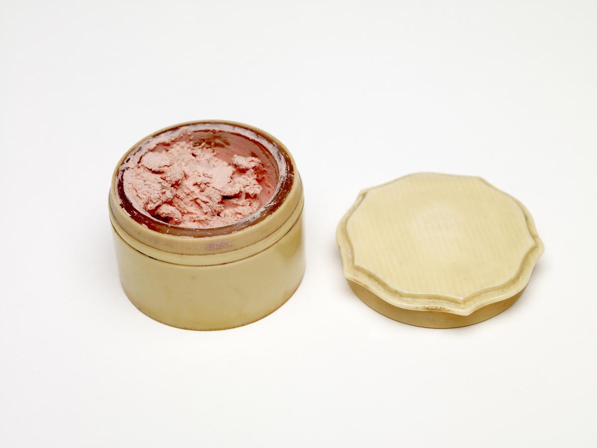 Container, make up container | London Museum