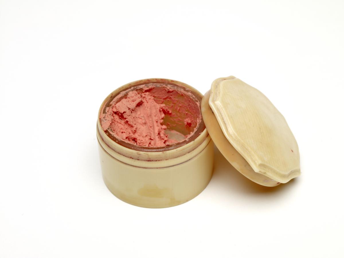 Container, make up container | London Museum