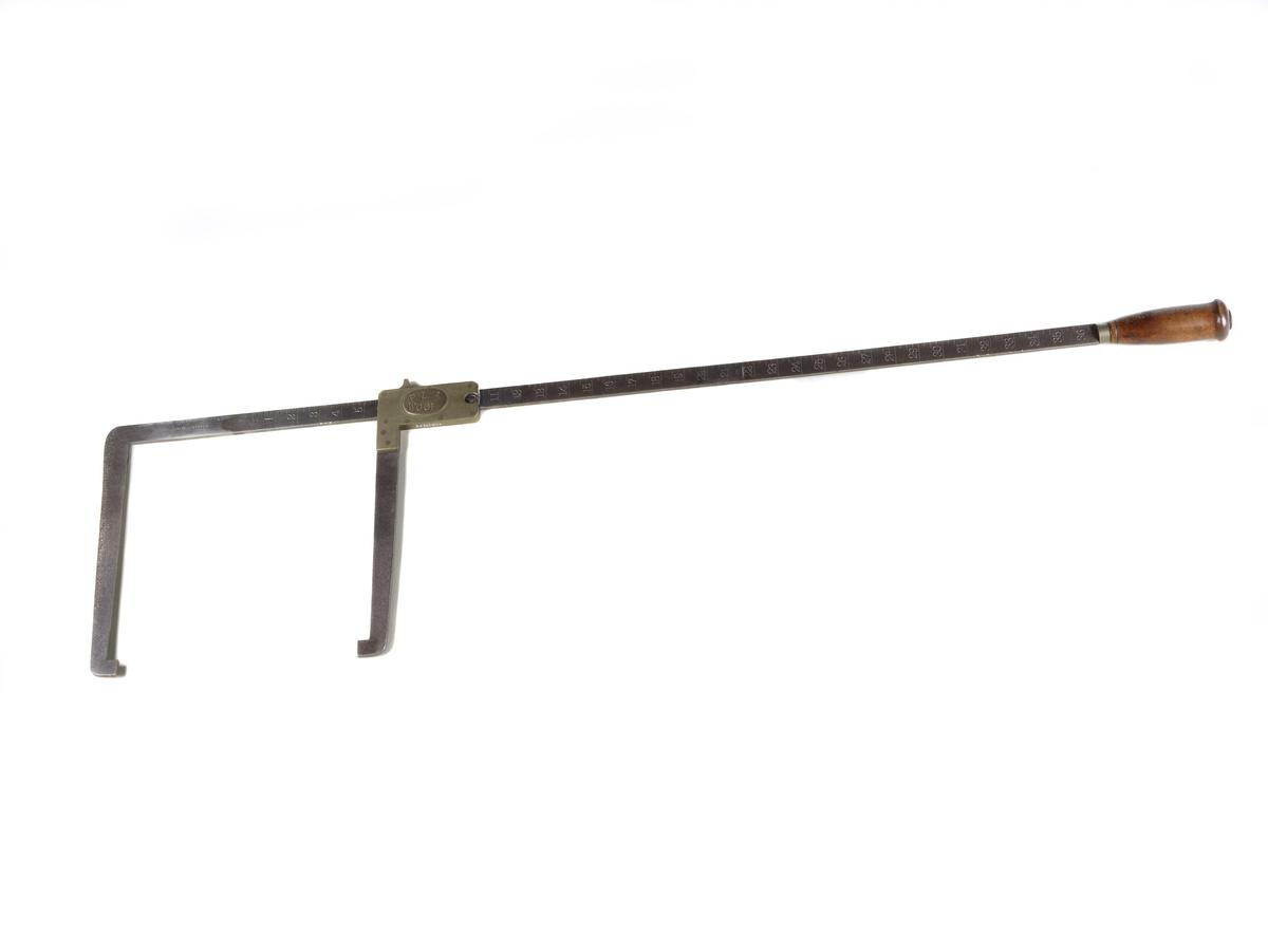 Callipers, timber measuring callipers | London Museum