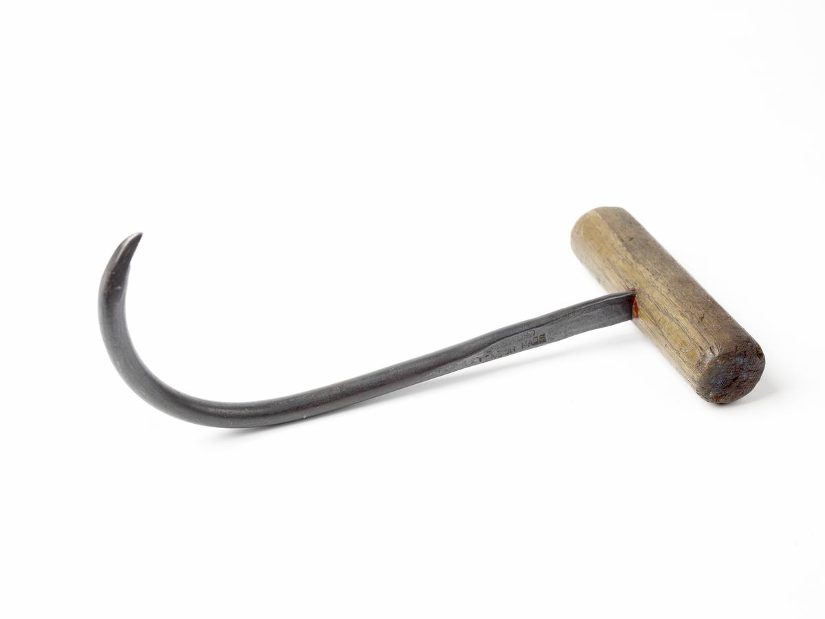 Hook, docker's bag hook | London Museum