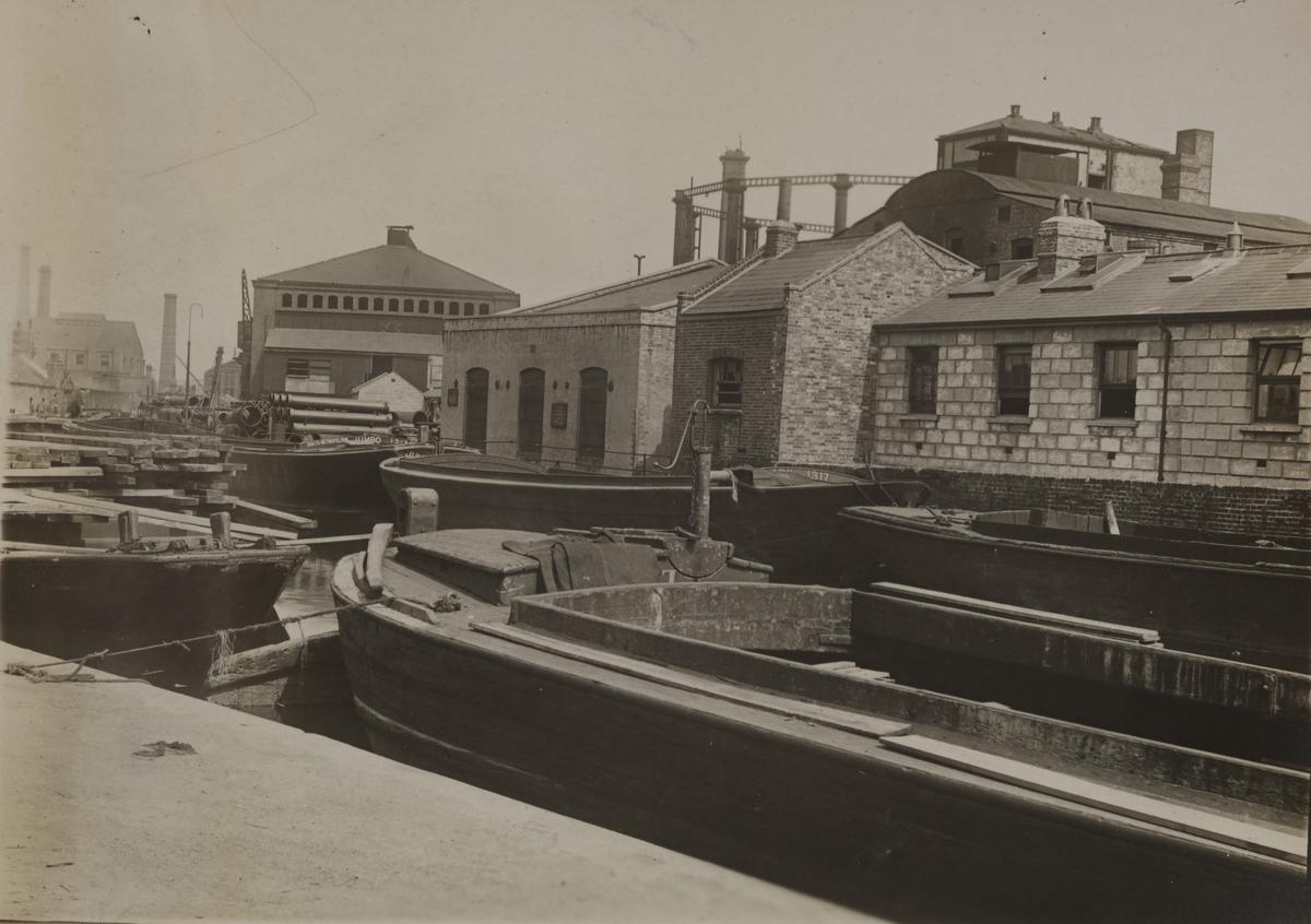 223 - 229. South Metropolitan Gas Works. | London Museum