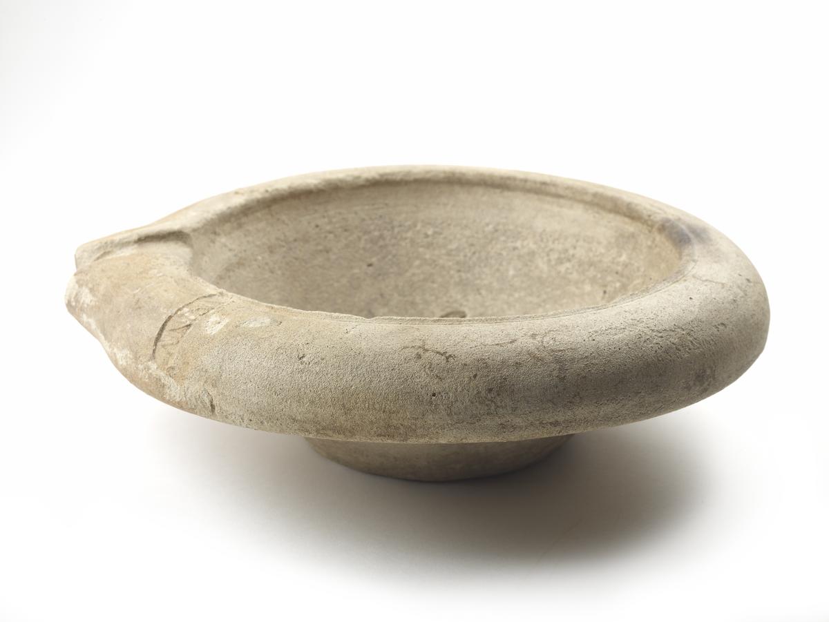 Mortarium | London Museum