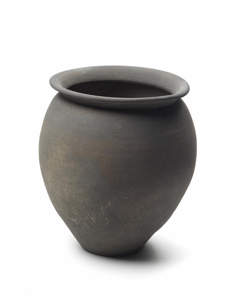 Pottery, vessel, jar | London Museum