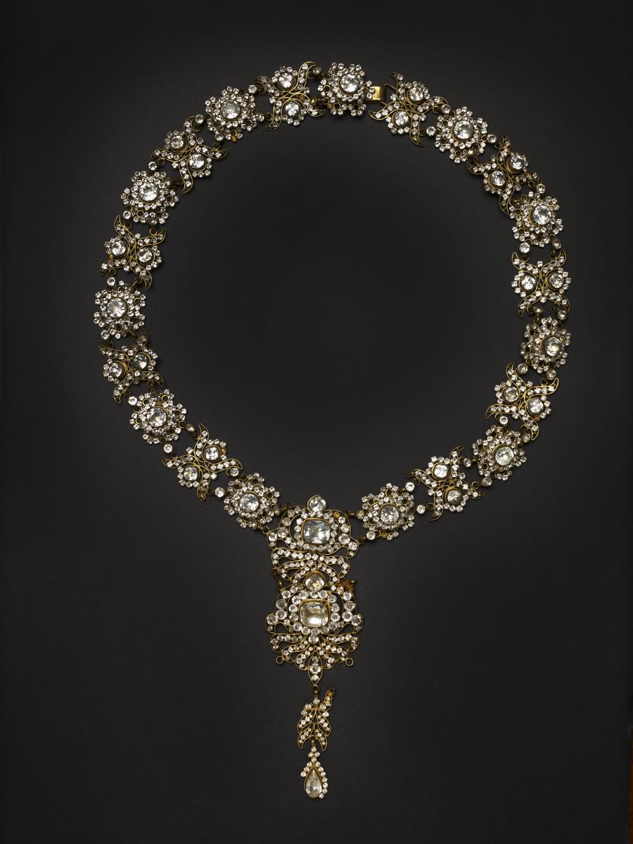 Girdle, performance girdle | London Museum