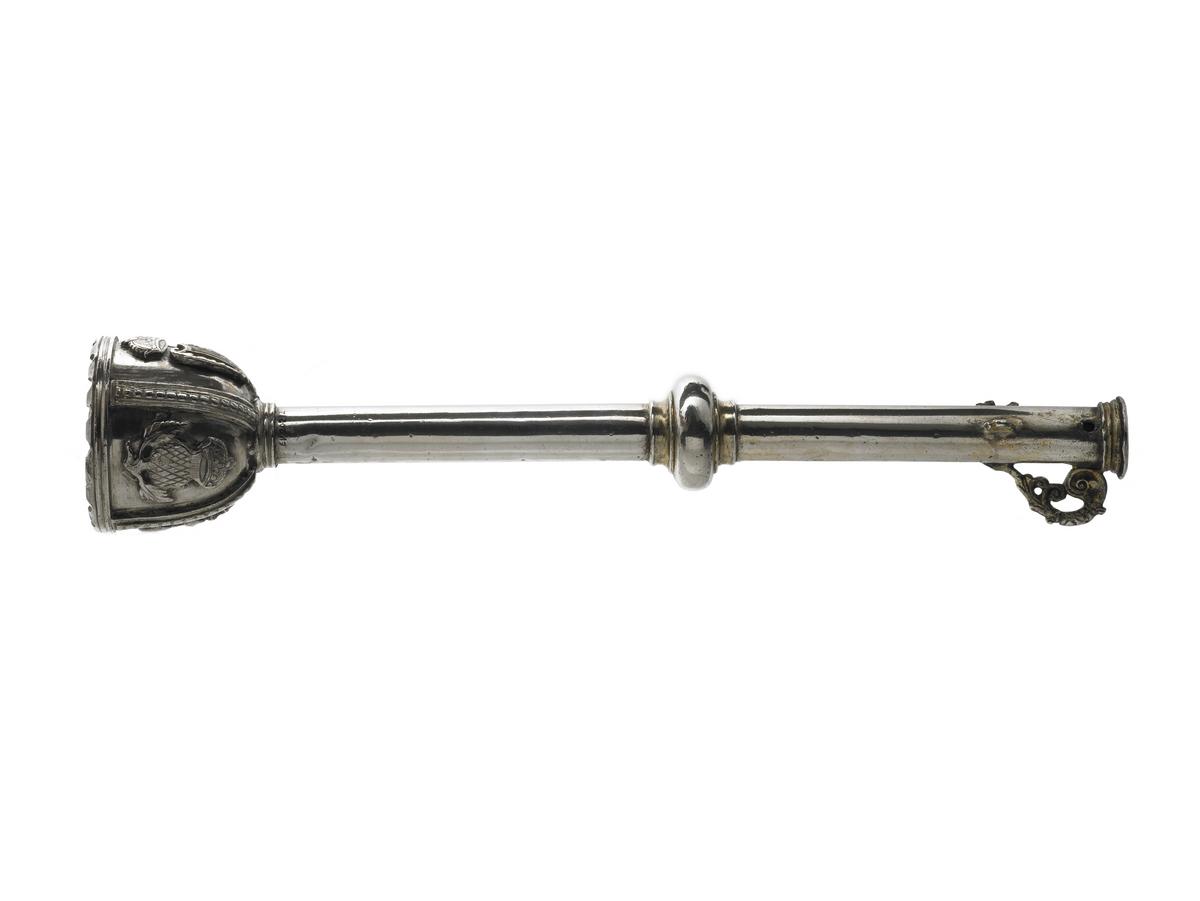 Royal Arms mace | London Museum
