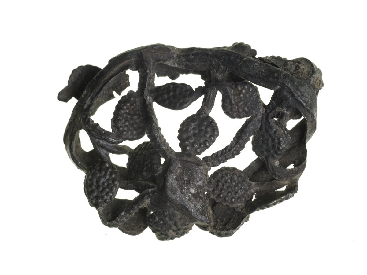 Rattle cage | London Museum