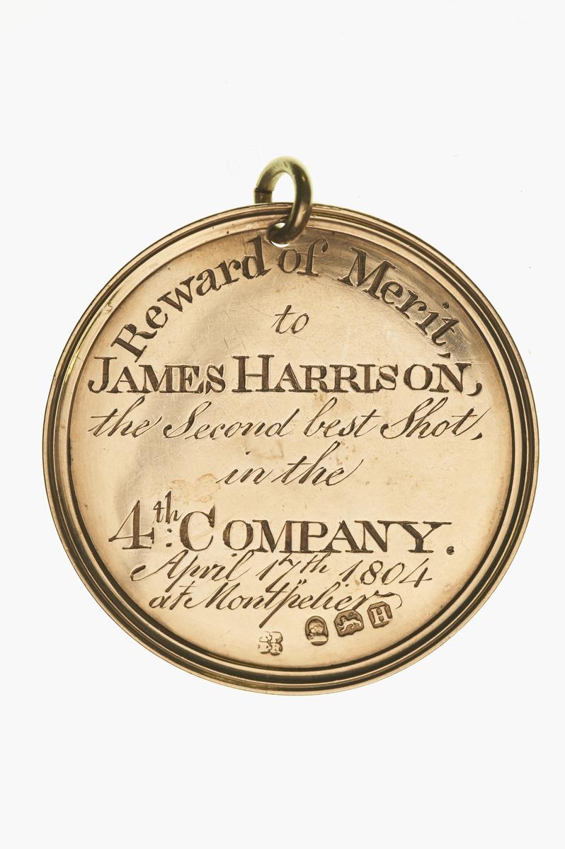 Badge, Loyal London Volunteers bage | London Museum