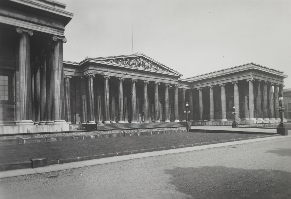 The British Museum from the front courtyard | London Museum