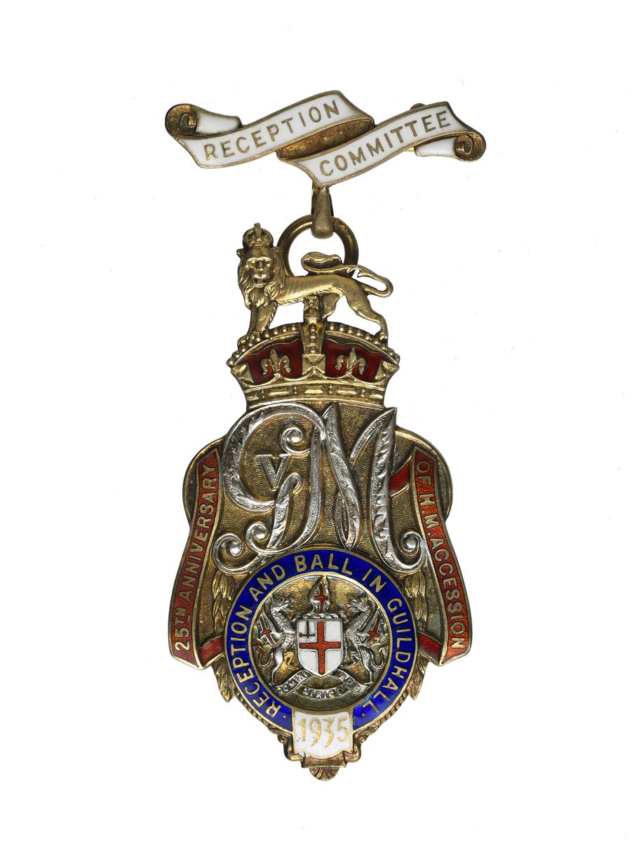 Badge, Guildhall Reception badge | London Museum