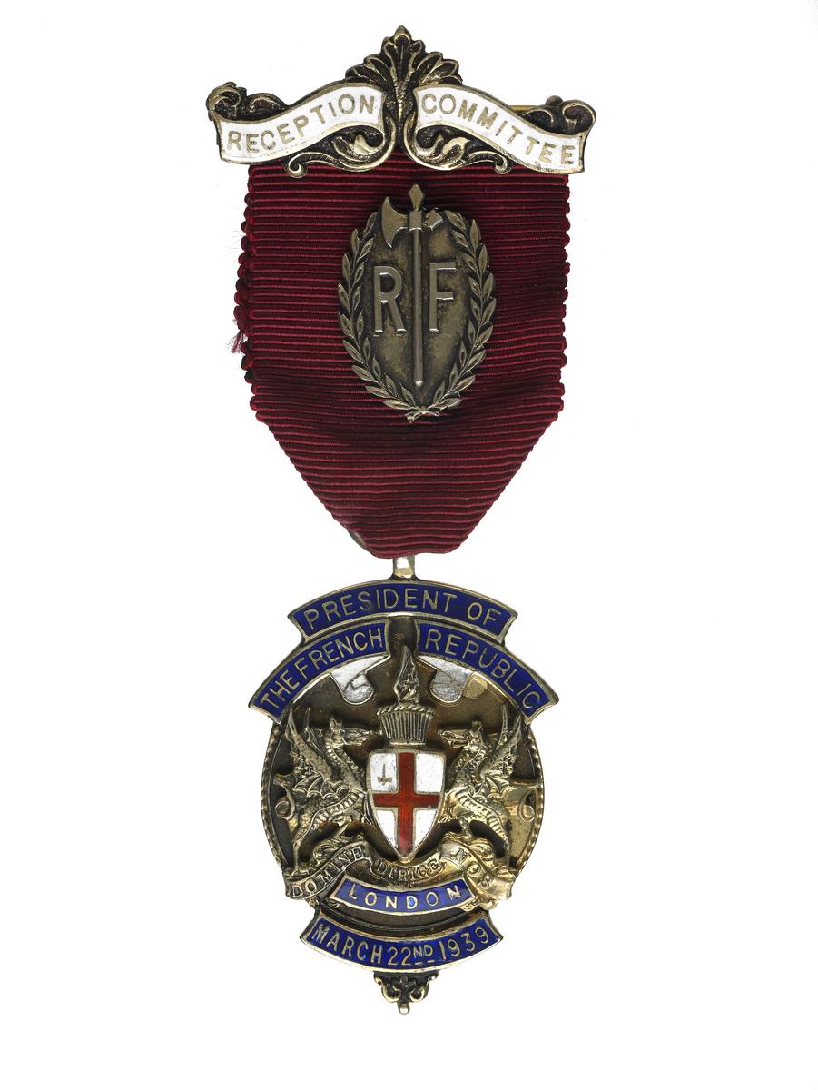 Badge, Guildhall Reception Committee badge | London Museum