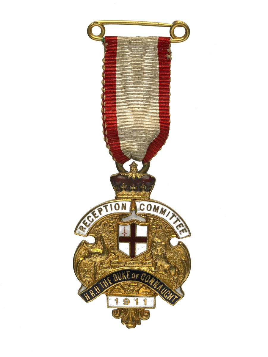 Badge, Guildhall Reception badge | London Museum