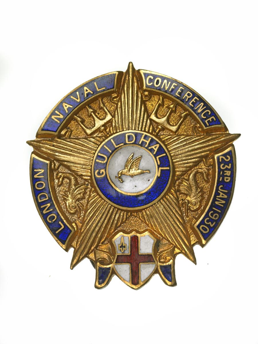 Badge, Guildhall Reception badge | London Museum