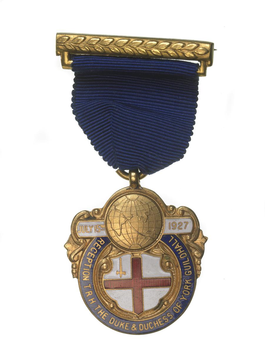 Badge, Guildhall Reception badge | London Museum