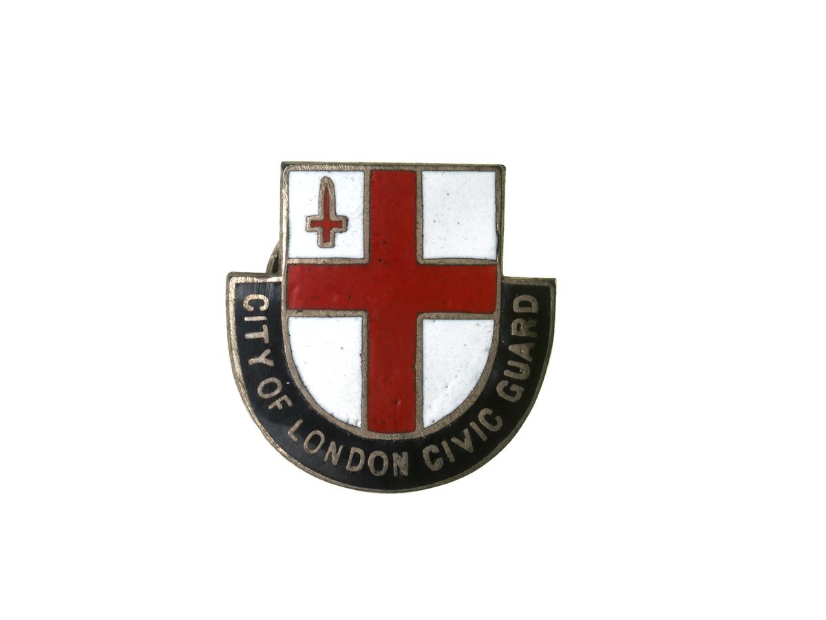 Badge, button hole badge | London Museum