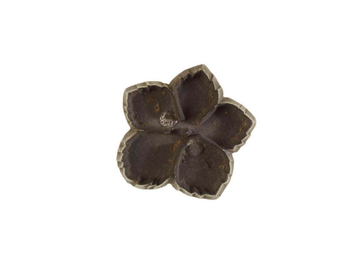 Cutter, artificial flower cutter | London Museum