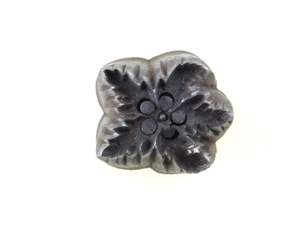 Cutter, artificial flower cutter | London Museum