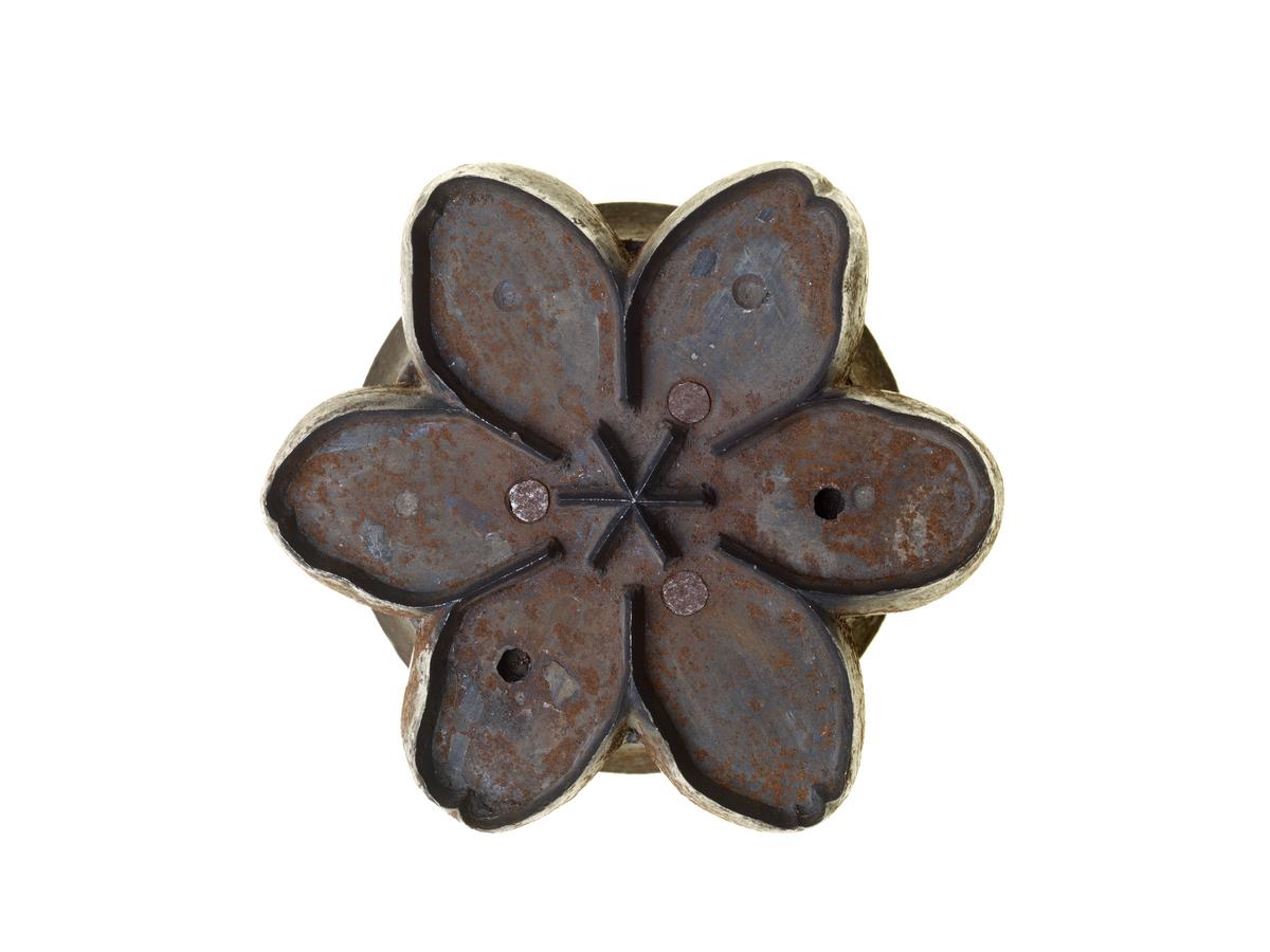 Cutter, artificial flower cutter | London Museum