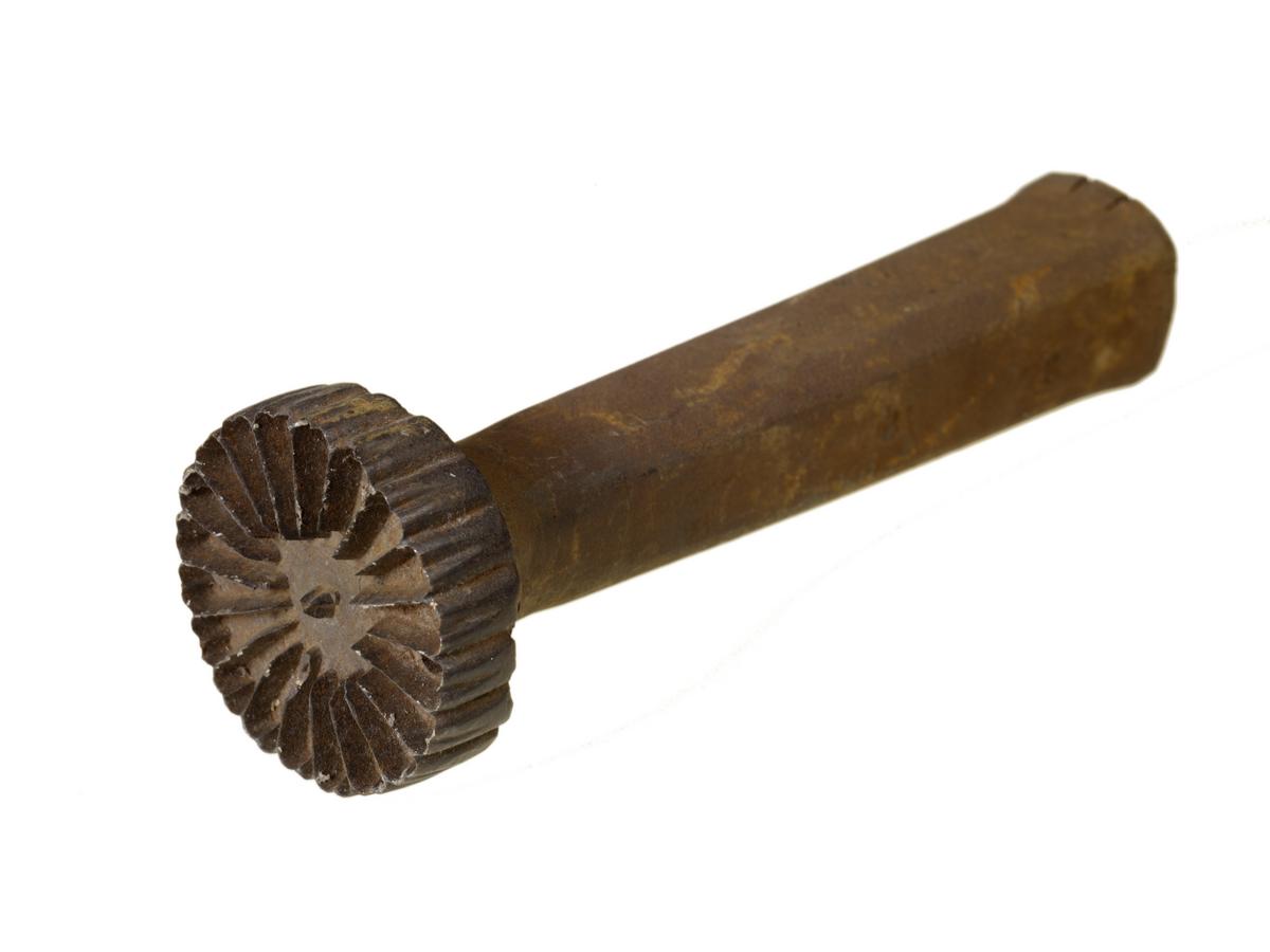 Cutter, artificial flower cutter | London Museum