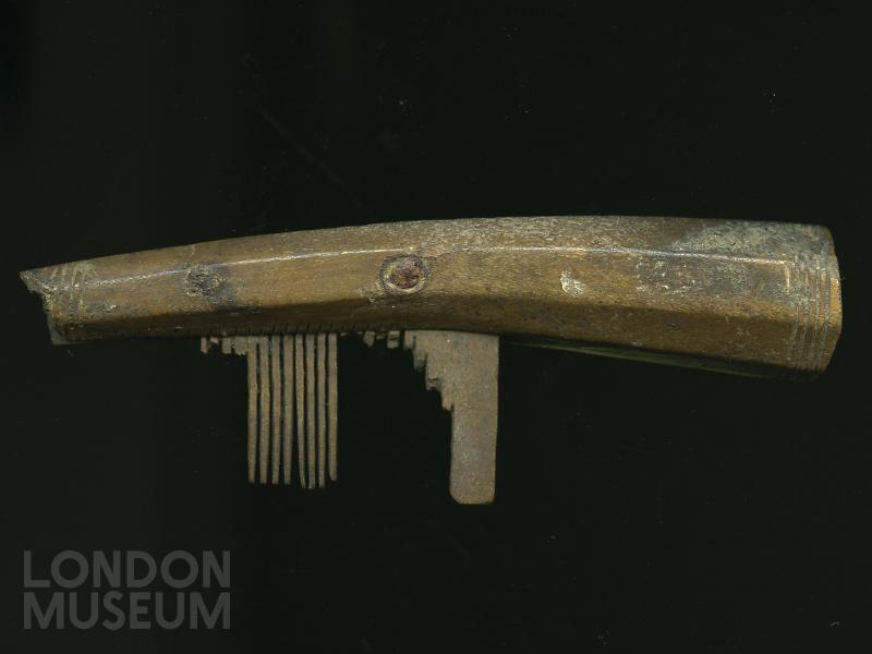 Comb | London Museum