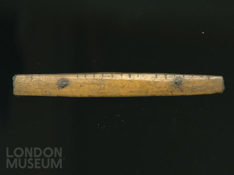 Comb | London Museum
