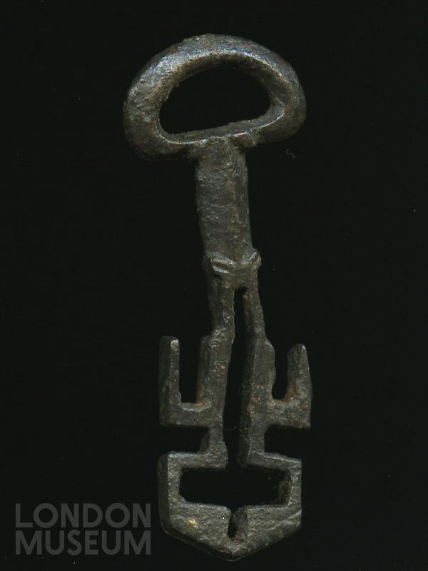 Key, casket key | London Museum