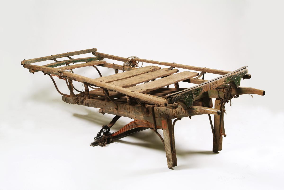 Barrow, coster barrow | London Museum