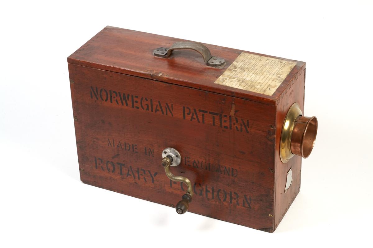 Foghorn, Norwegian box foghorn | London Museum