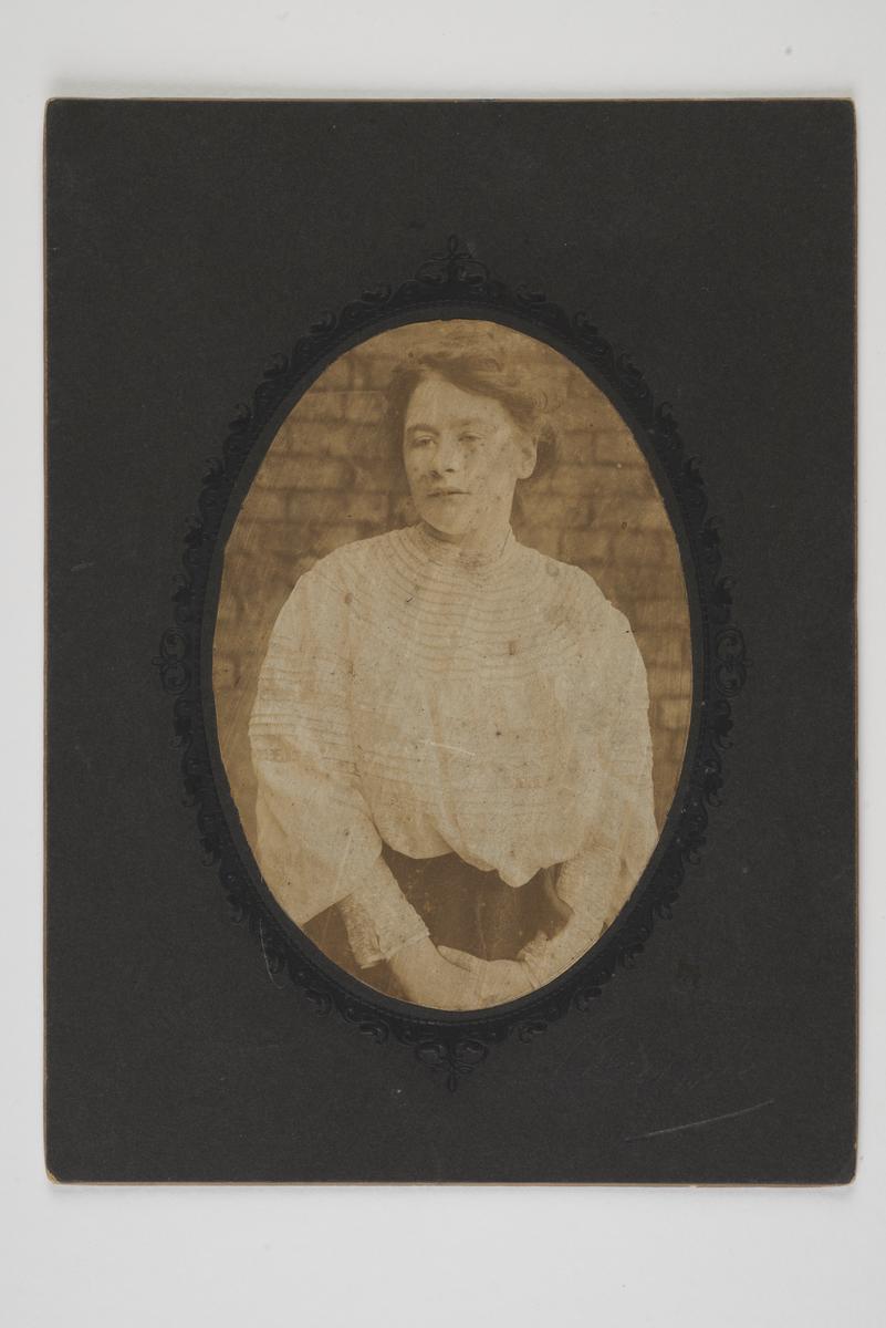 Photograph of Suffragette Adela Pankhurst | London Museum