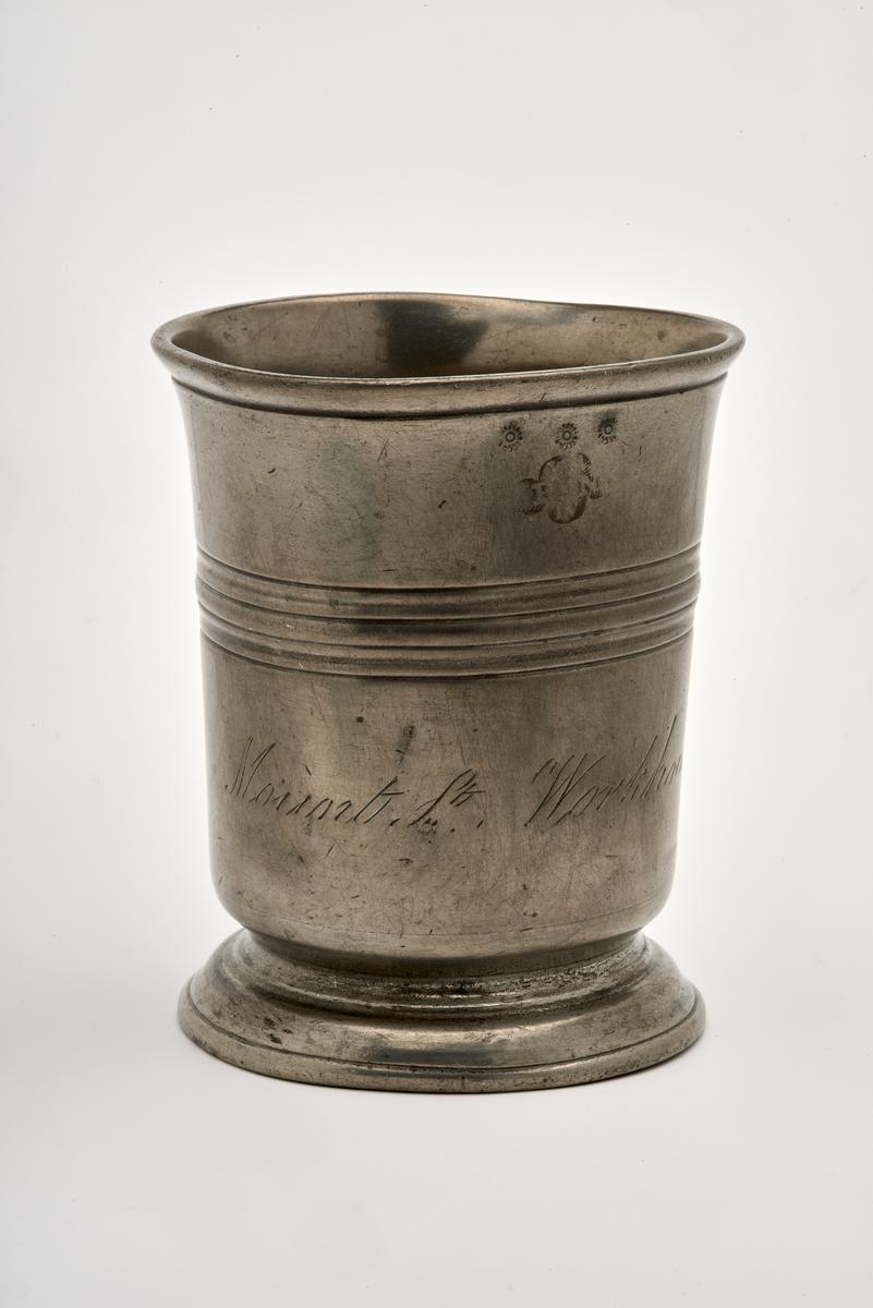 Beaker, drinking vessel | London Museum