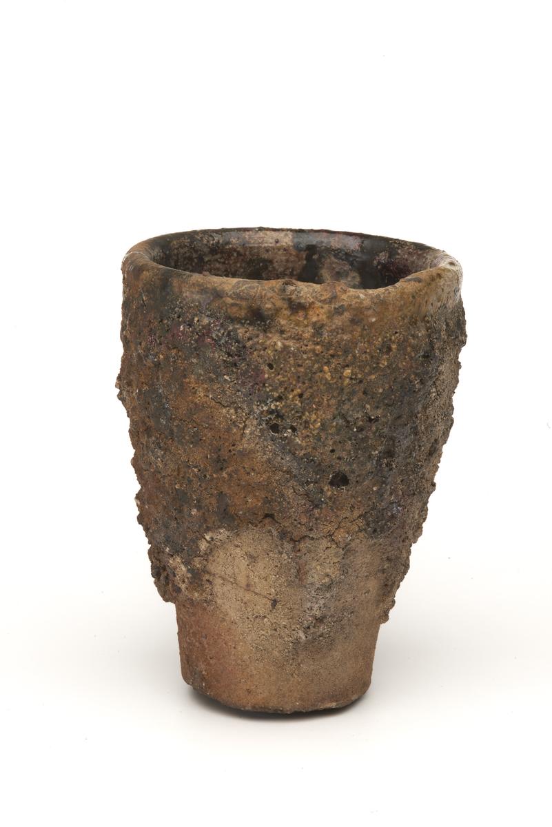 Conical crucible | London Museum