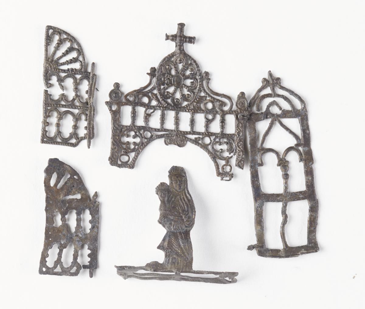 Free-standing miniature shrine | London Museum