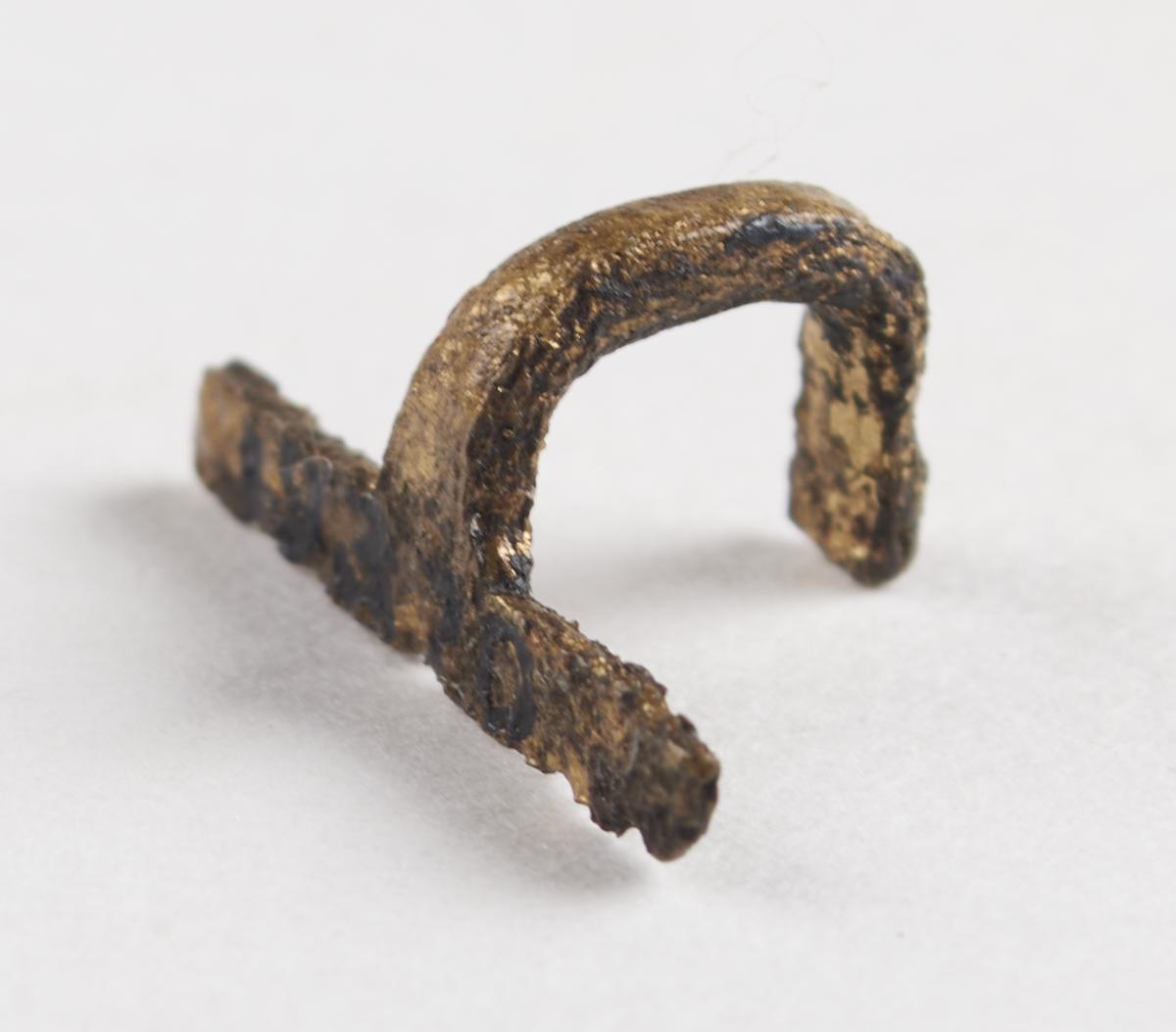Dress hook | London Museum