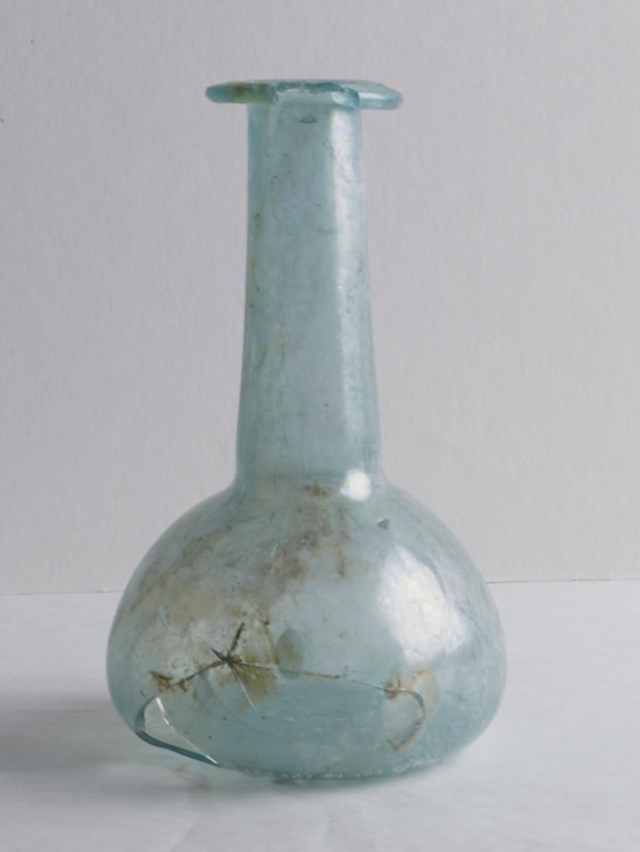 Glass, vessel, flask, candlestick unguentarium | London Museum
