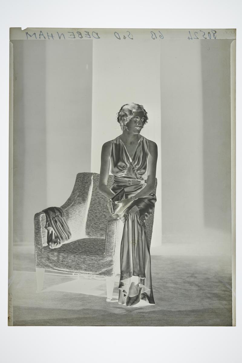 Photograph, negative, cellulose nitrate | London Museum