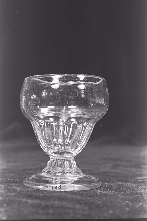 Table glass, bonnet salt, monteith, jelly glass | London Museum