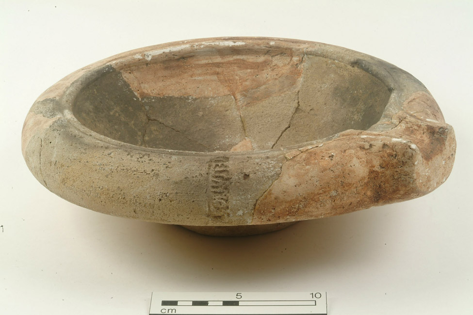 Mortarium | London Museum