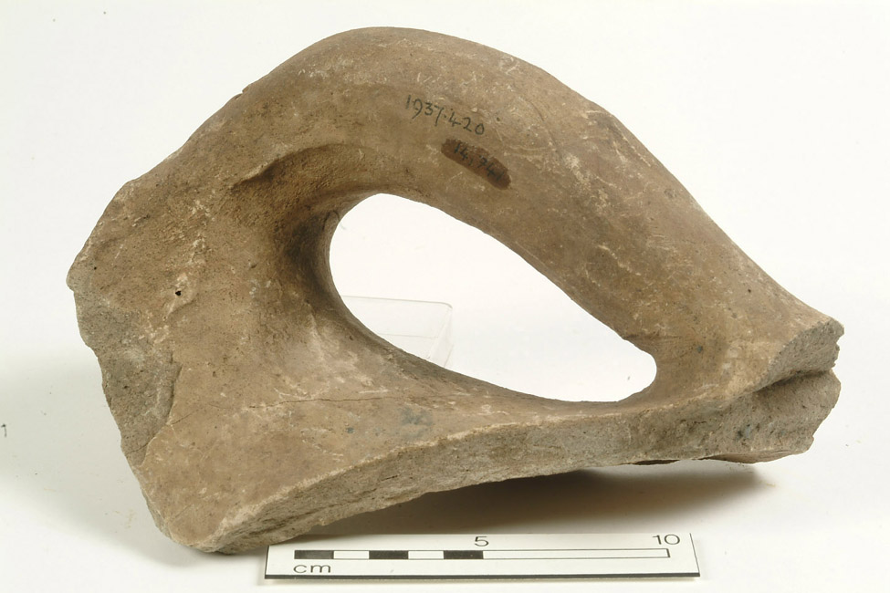 Amphora, Dressel 20 amphora | London Museum