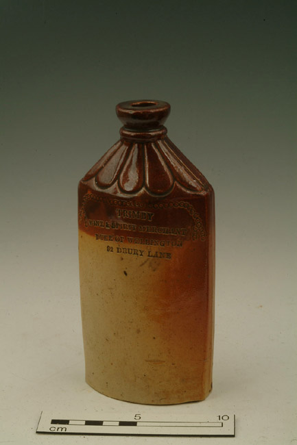 Flask, spirit flask | London Museum