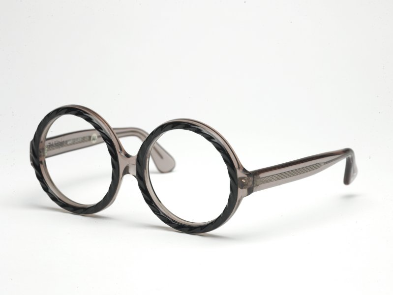 Spectacles | London Museum