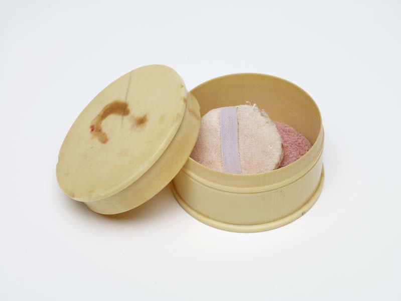 Container, make up container | London Museum
